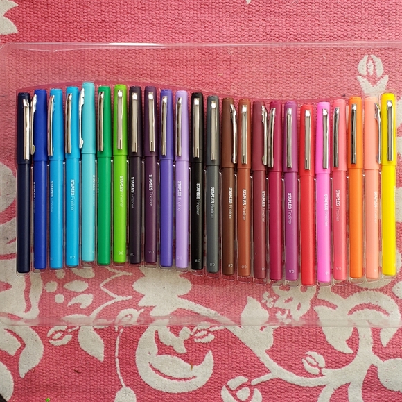 Staples | Office | 24 Felt Tip Pens Set Nwt | Poshmark